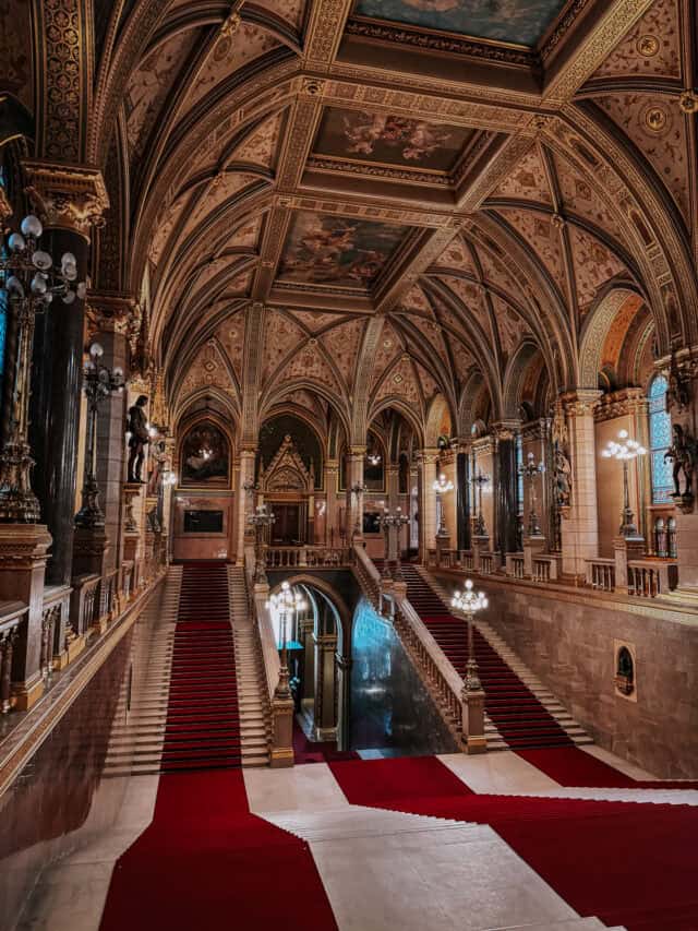 Hungarian Parliament Building: Insider Tips For Visiting